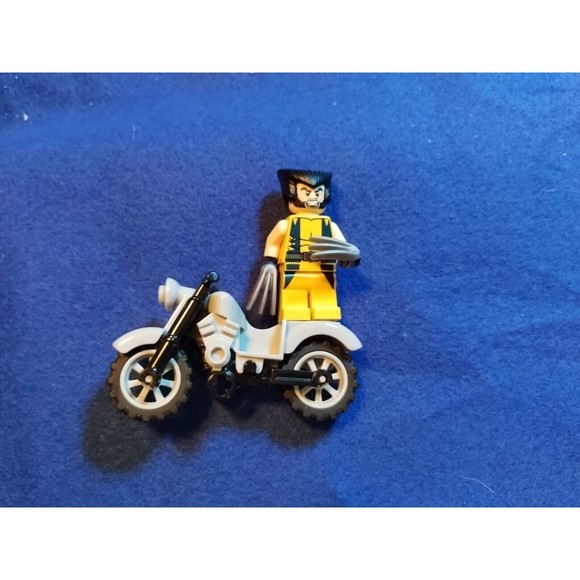 Lego | Toys | Lego Lot Marvel Wolverine W Gray Motorcycle Chopper ...